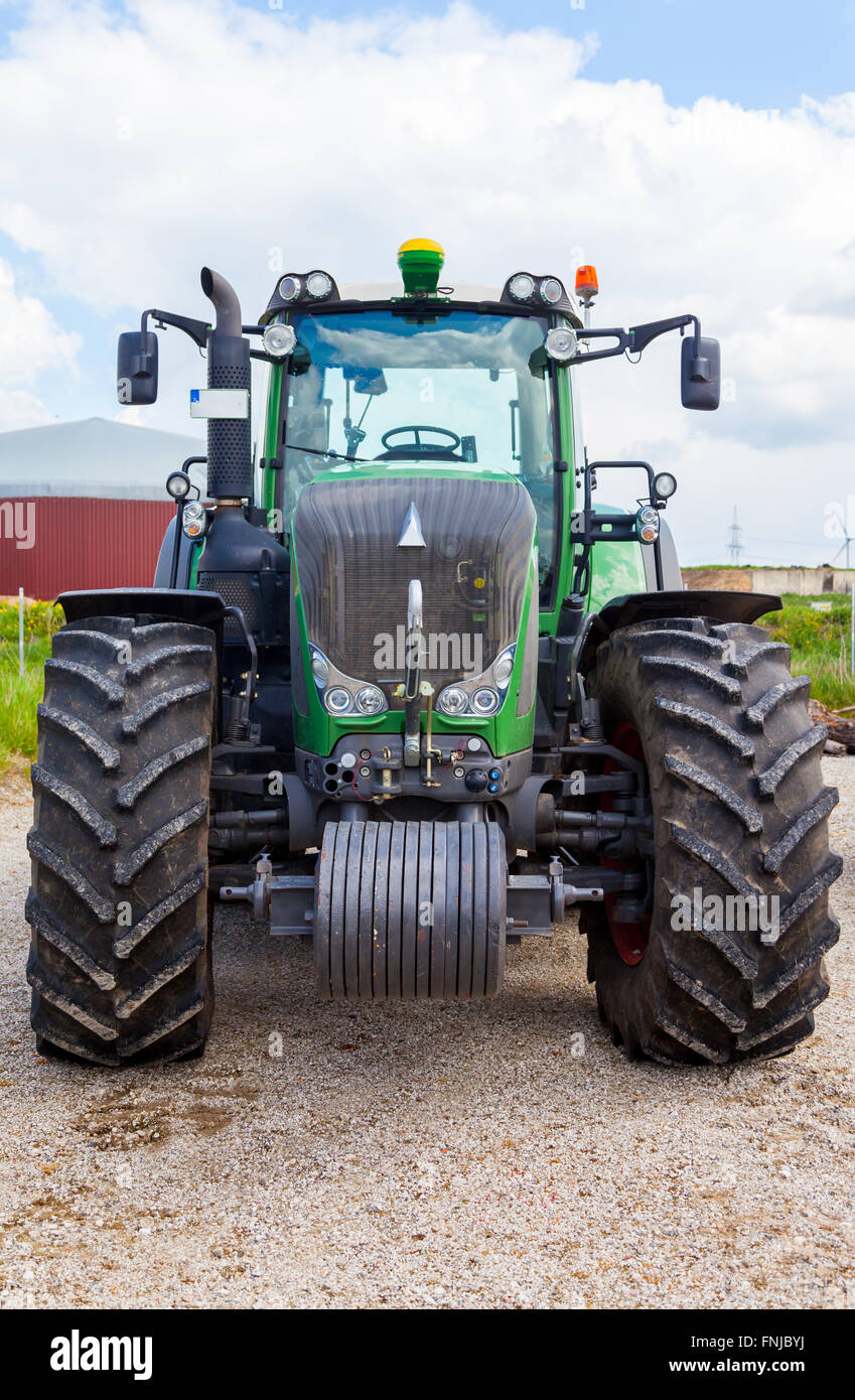 Agriculture engine tractor diesel engine hi-res stock photography and ...
