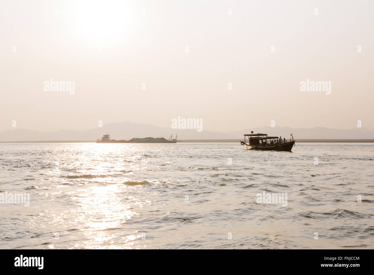Myanmar irrawaddy river in distance hi-res stock photography and images ...