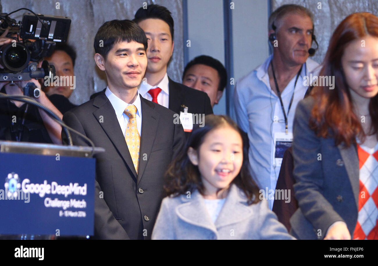 Seoul, South Korea. 15th Mar, 2016. South Korean professional Go player ...