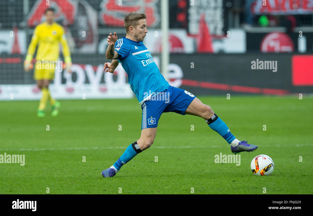 Leverkusen, Germany. 13th Mar, 2016. Hamburg's Lewis Holtby in action ...