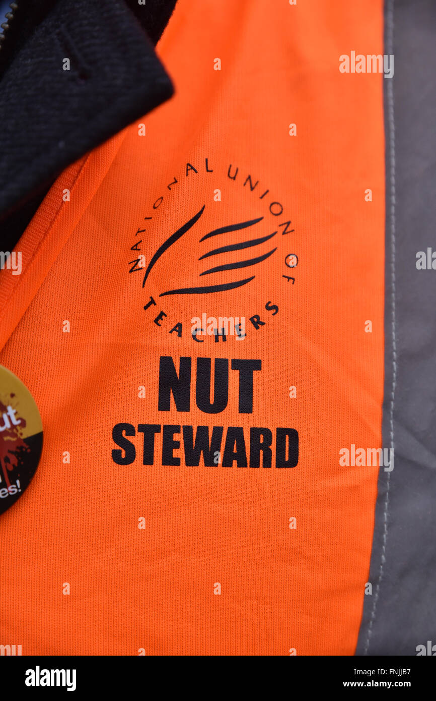 Westminster, London, UK. 15th March 2016. NUT members in Westminster ...