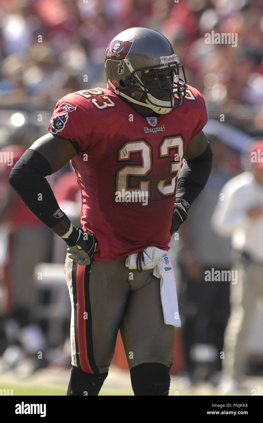 Raymond phillips hi-res stock photography and images - Alamy