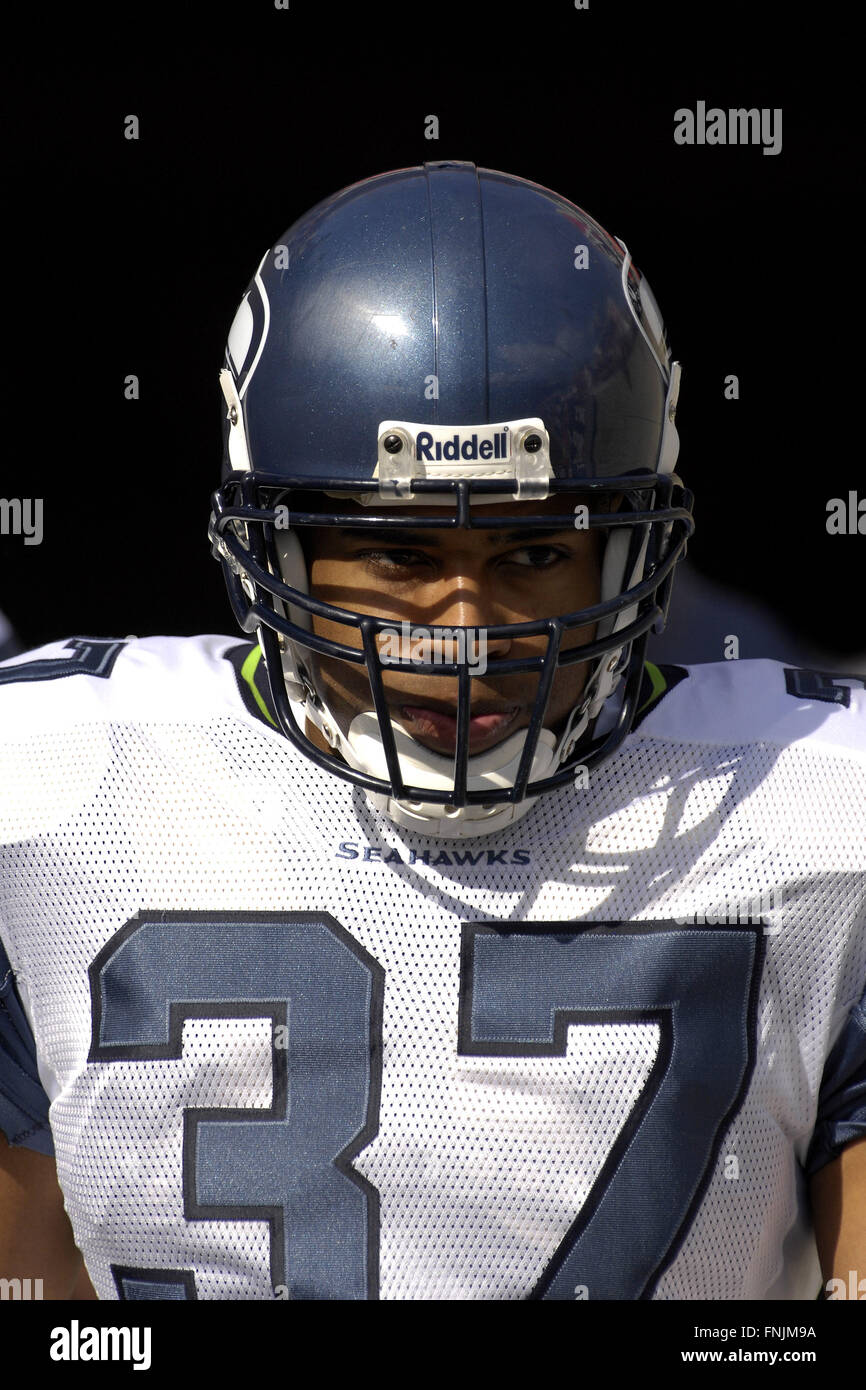 Tampa, Florida, USA. 31st Dec, 2006. Seattle Seahawks running back ...