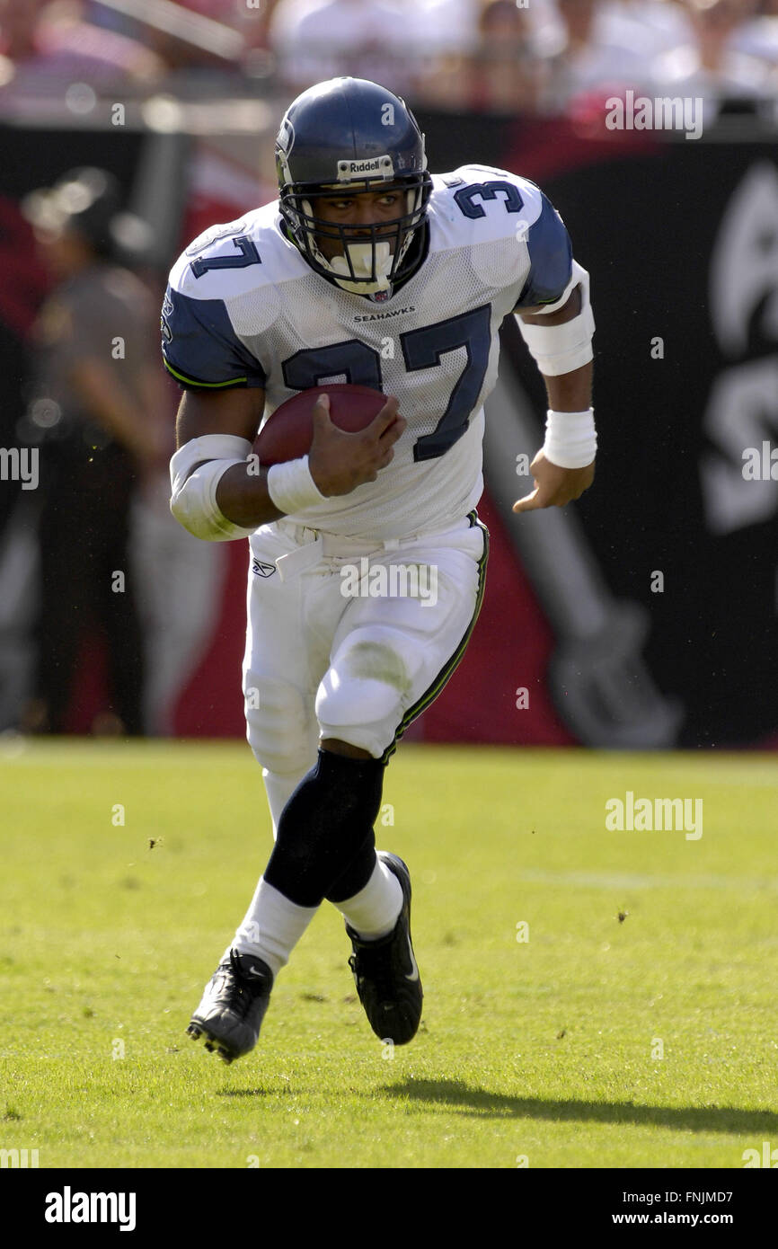 Seattle red hawks hi-res stock photography and images - Alamy