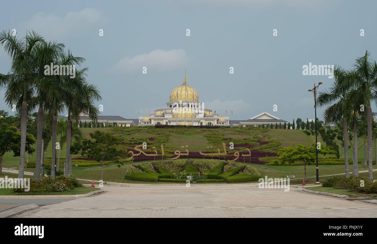 Istana negara national palace hi-res stock photography and images - Alamy