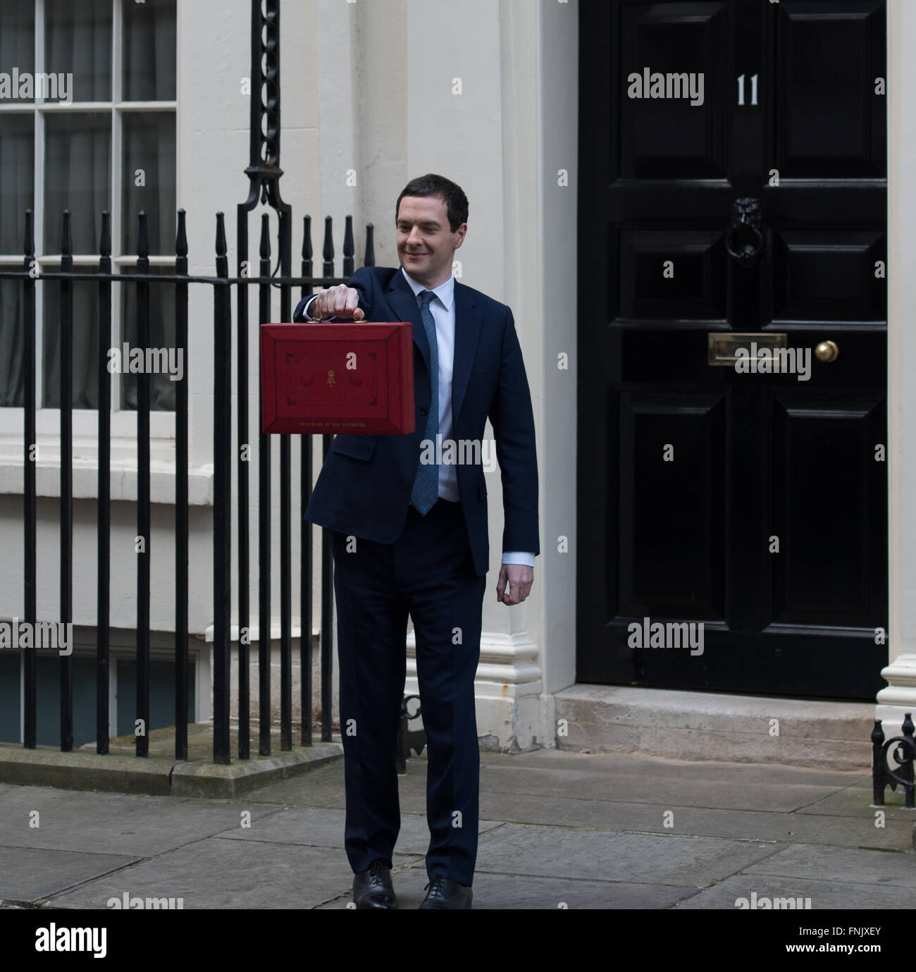 Ministerial red box hi-res stock photography and images - Alamy
