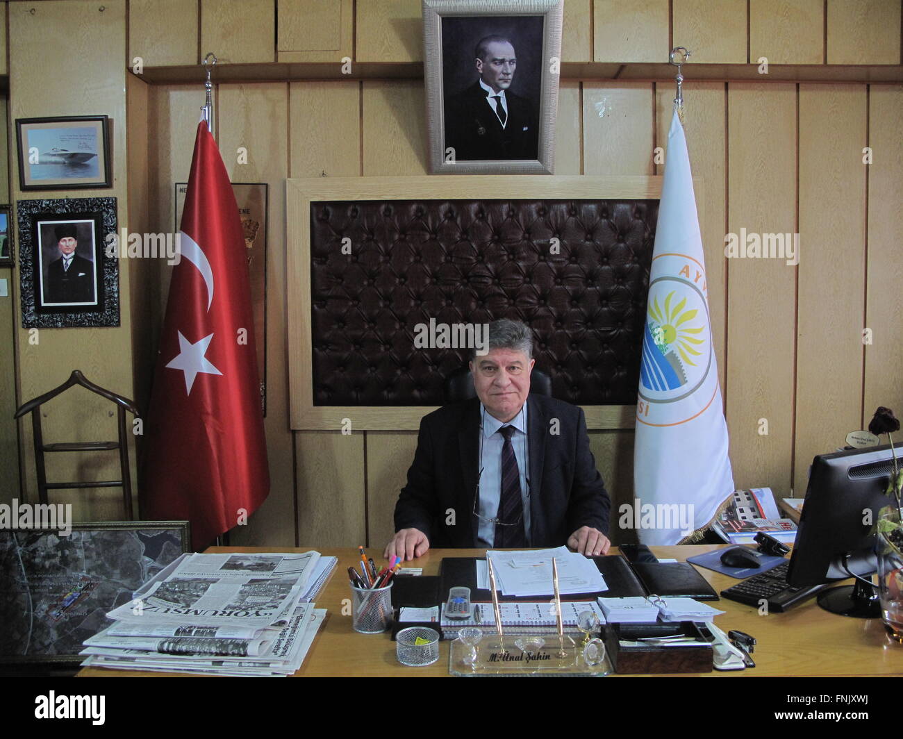 Ayvacik, Turkey. 15th Mar, 2016. The mayor of Ayvacik, Mehmet Uenal ...