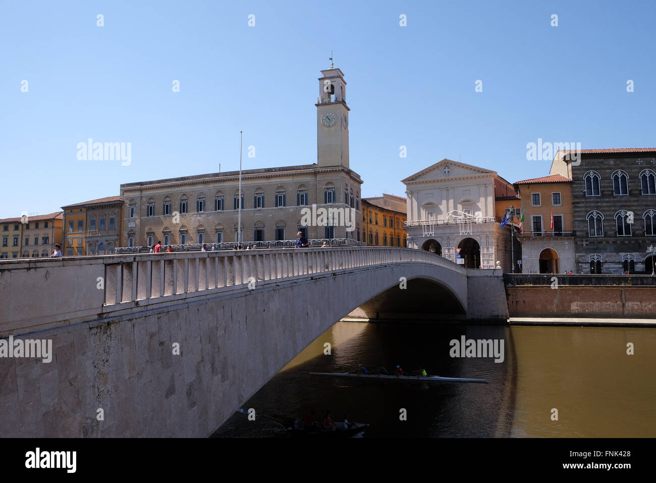 Ponte di mezzo hi-res stock photography and images - Alamy