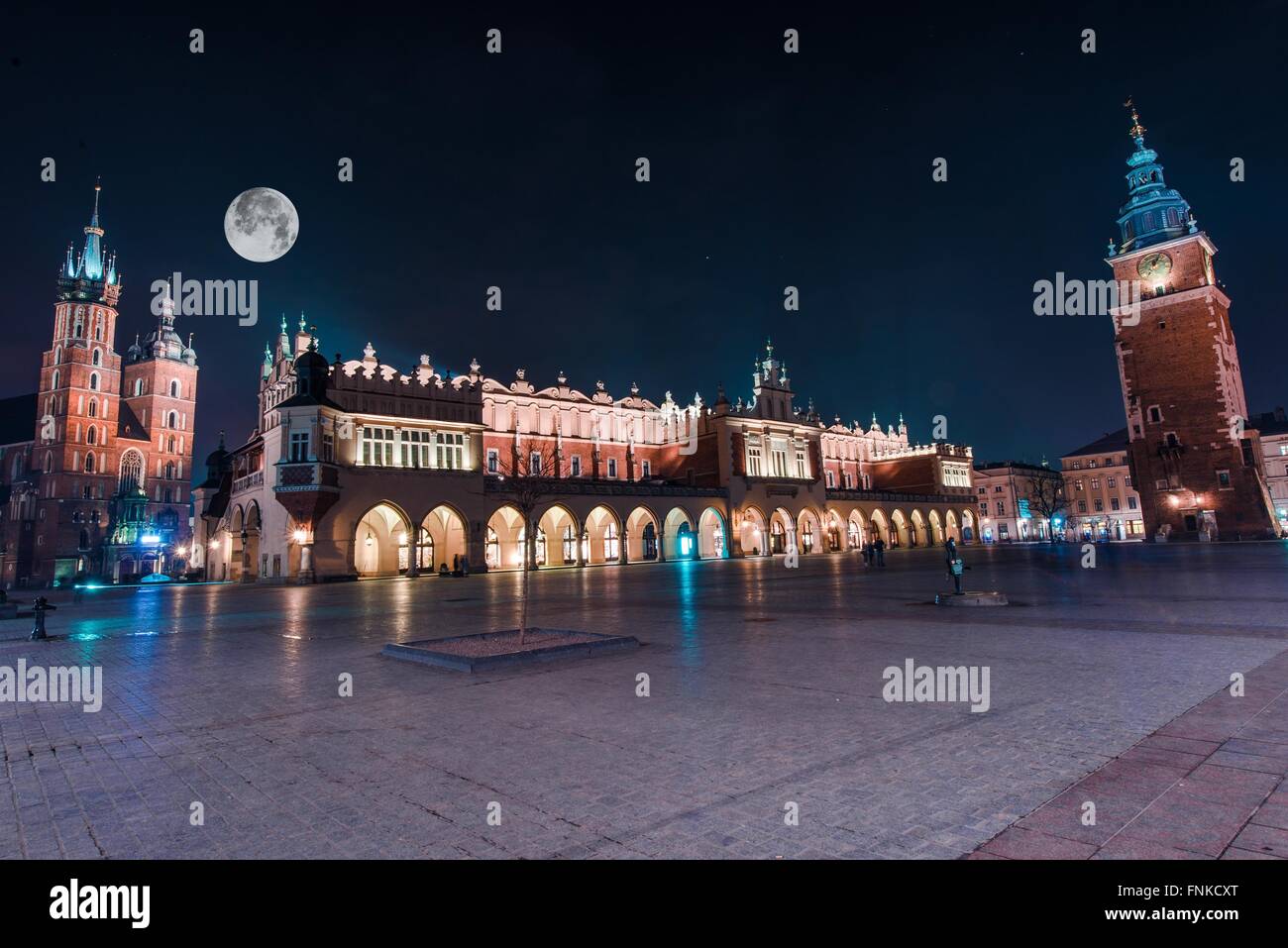 Church on the town square hi-res stock photography and images - Alamy