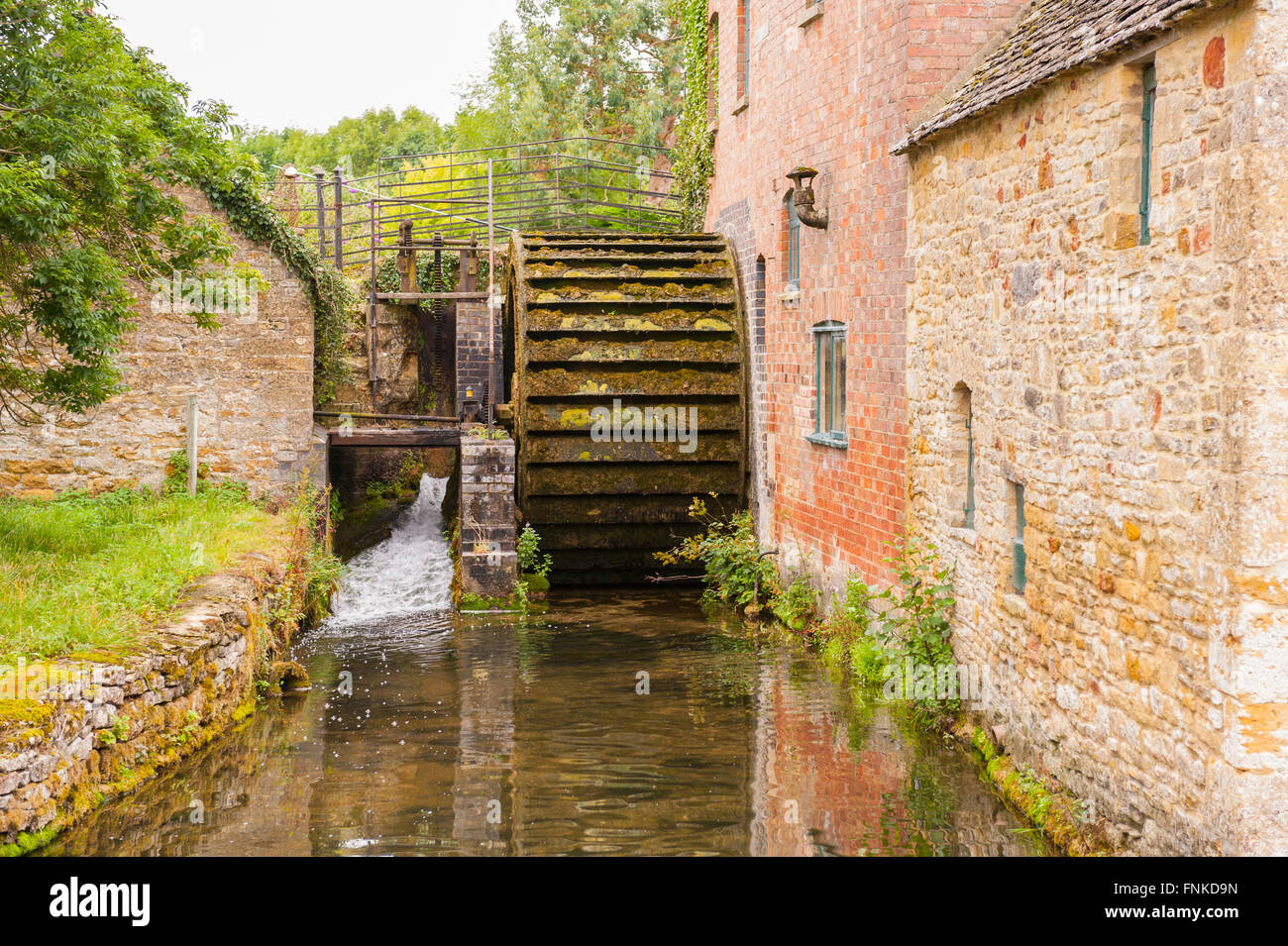 The mill at lower slaughter hi-res stock photography and images - Alamy