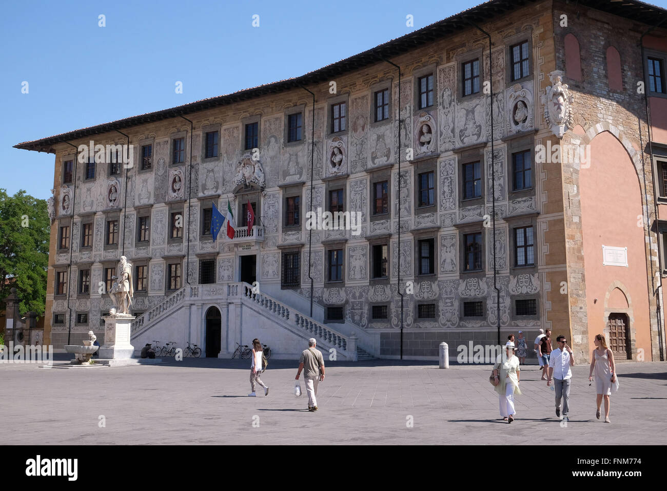 Building of Pisa Superiore University on Piazza dei Cavalieri (Palazzo ...