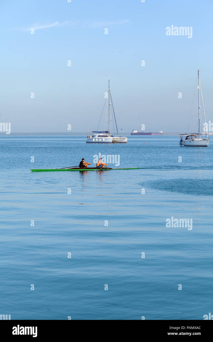 Crew team rowing two hi-res stock photography and images - Alamy