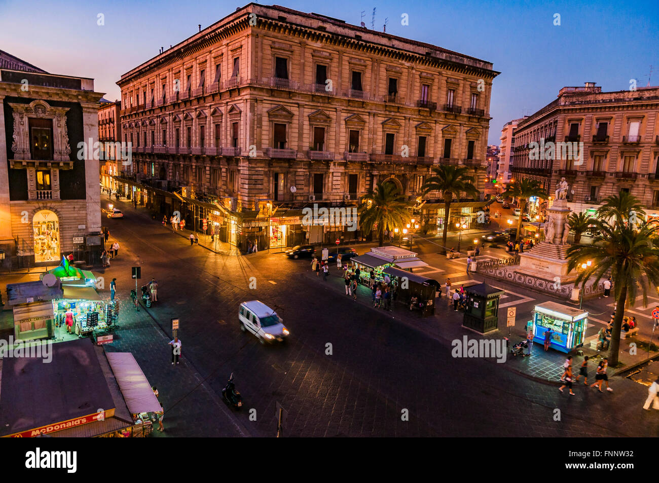 Stesichorus Square and Bellini’s Monument. Catania, Sicily, Italy Stock ...
