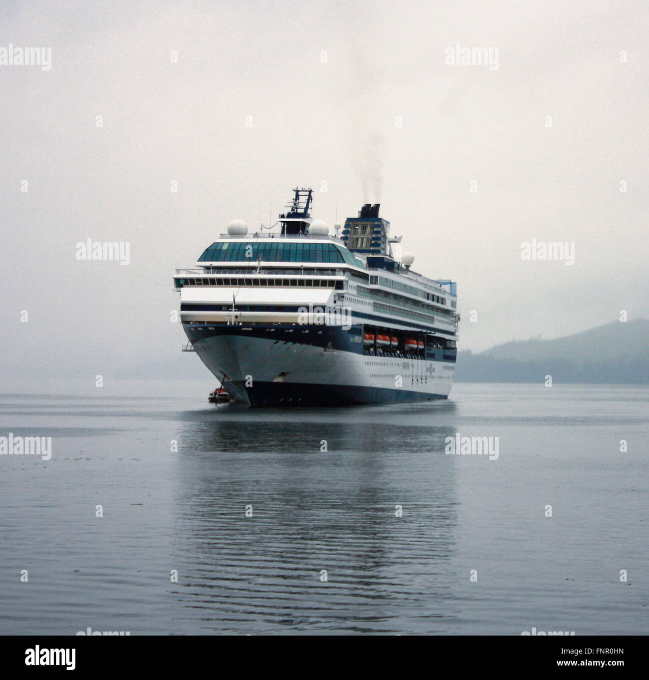 Alaskan cruise ship hi-res stock photography and images - Alamy