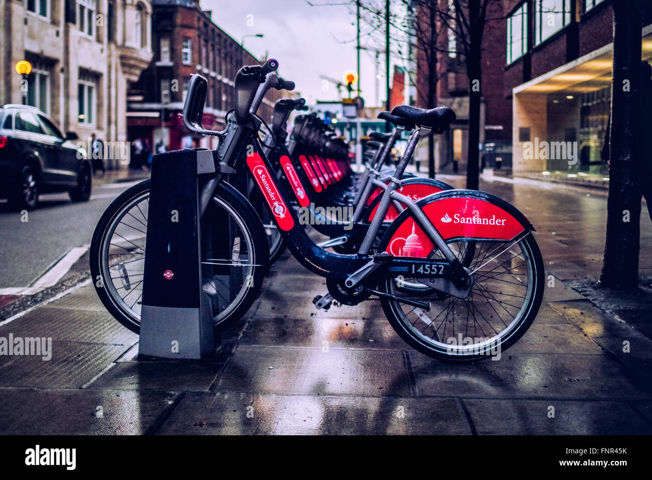 Santander bike hi-res stock photography and images - Alamy