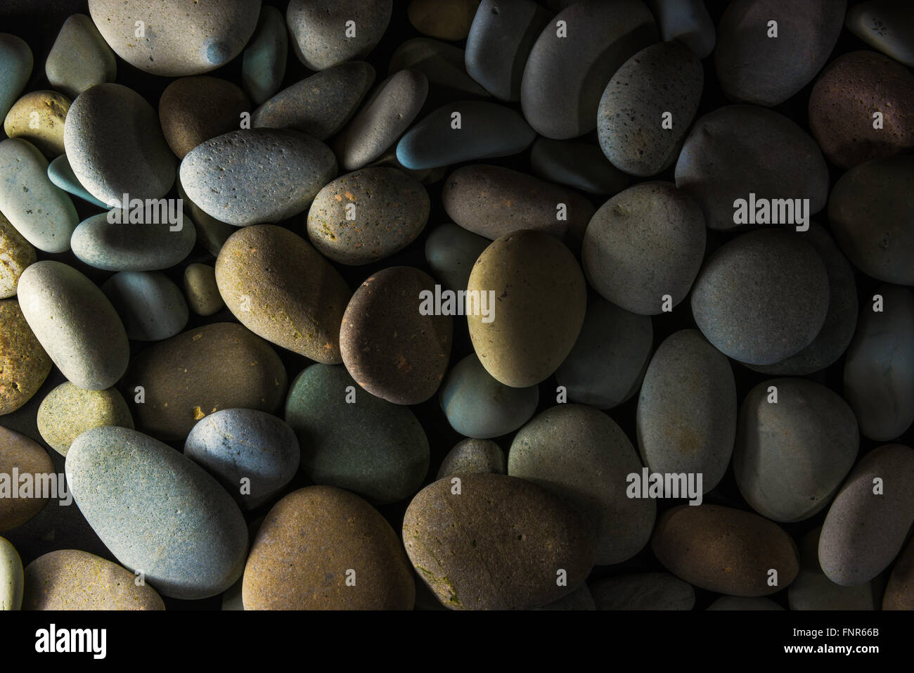 Pebble wallpaper hi-res stock photography and images - Alamy