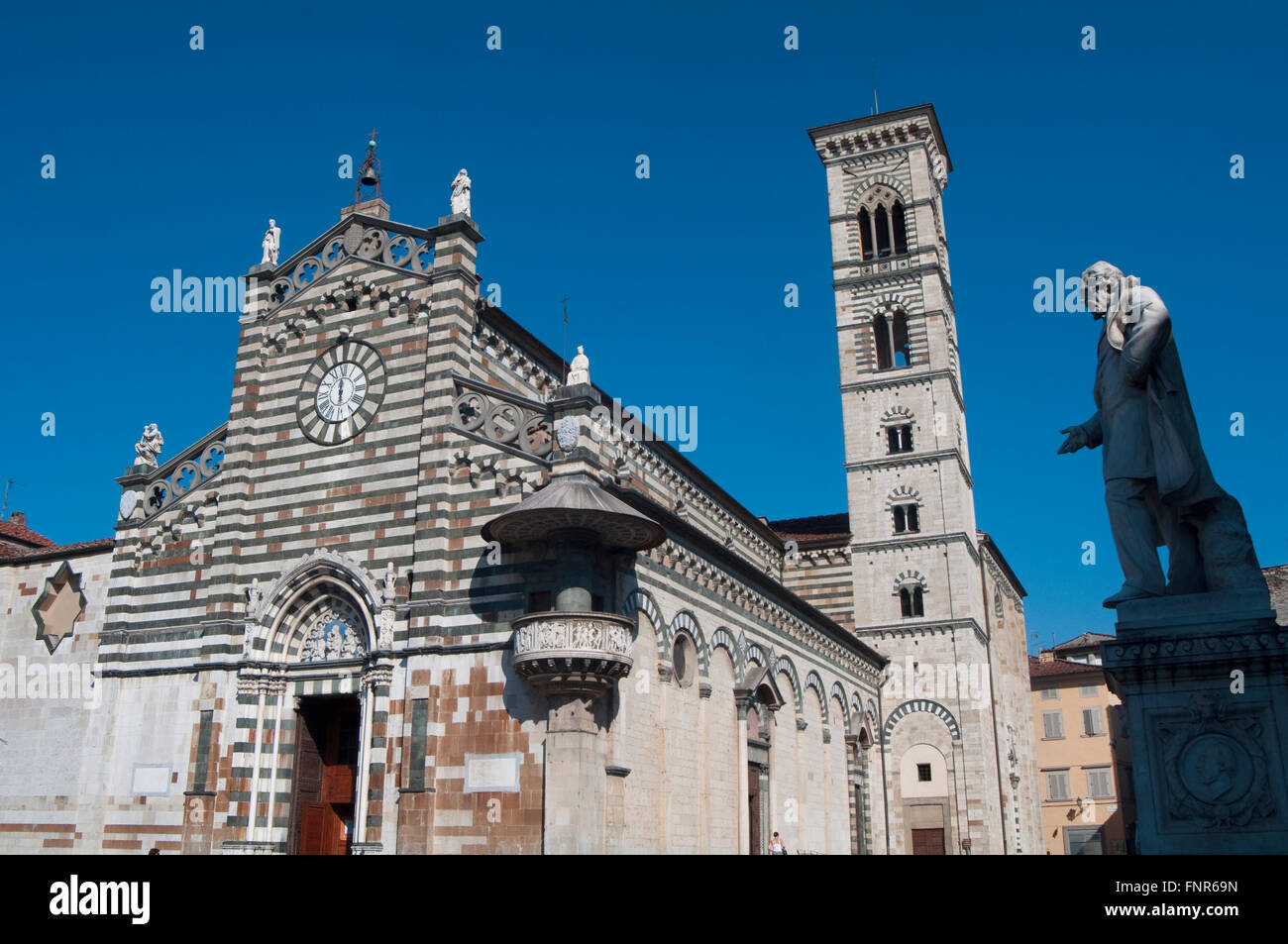 Italy, Tuscany, Prato, Piazza del Duomo, Cathedral of S. Stefano Stock ...