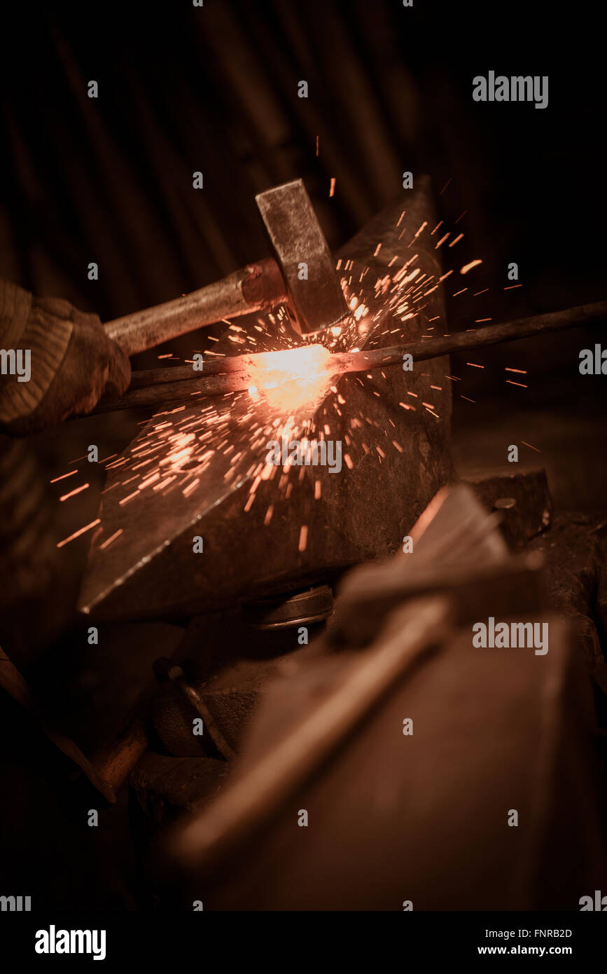Anvil with sparks flying hi-res stock photography and images - Alamy