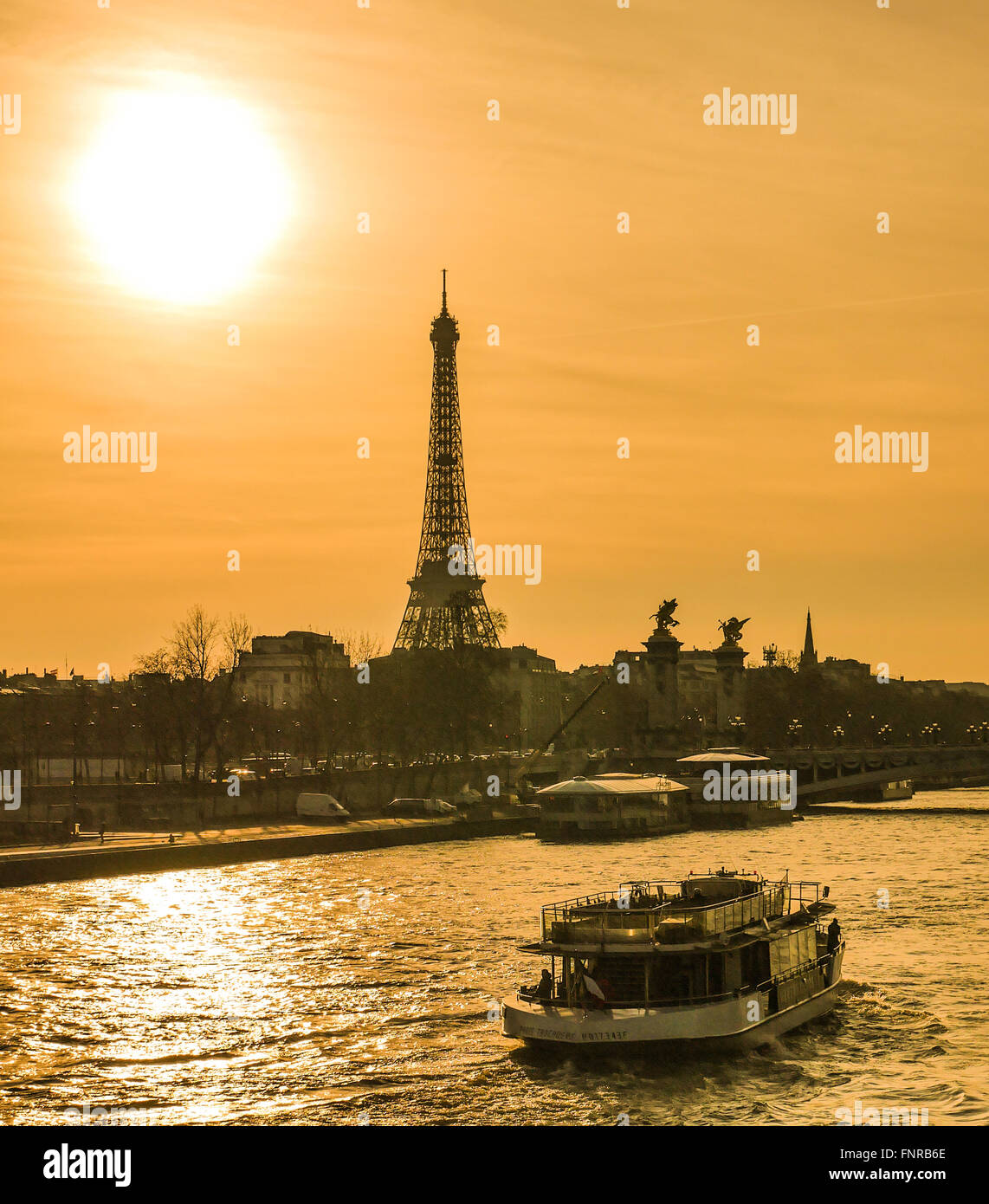 Sunrise at the Eiffel tower, Paris, France Stock Photo - Alamy