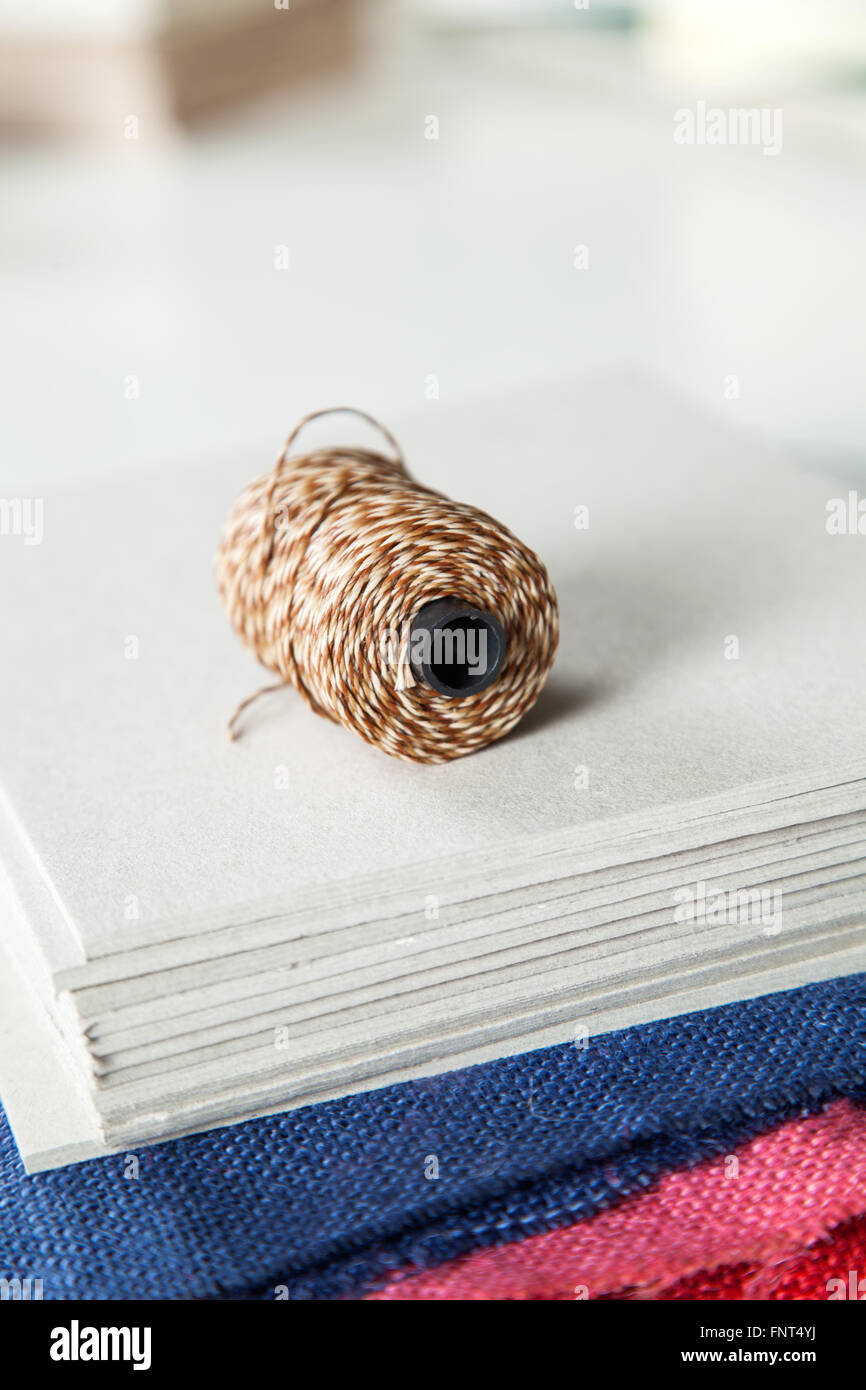 Bookbinding process hi-res stock photography and images - Alamy