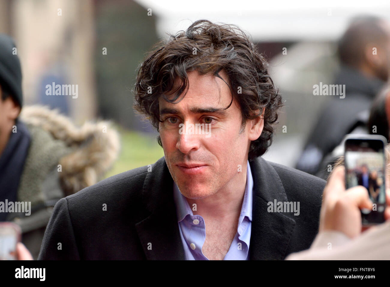 Actor red carpet hi-res stock photography and images - Alamy