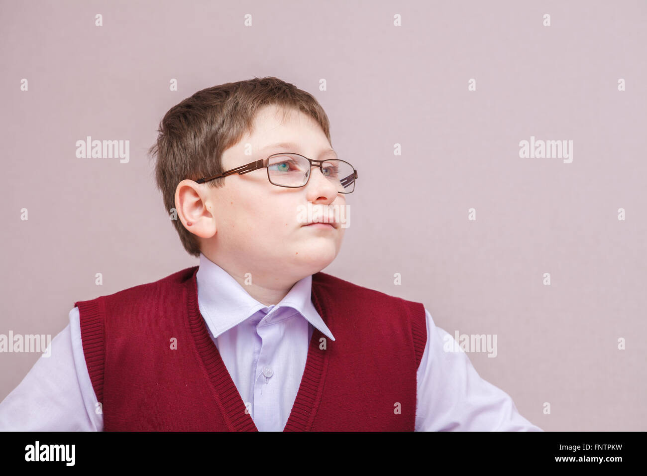 One with glasses hi-res stock photography and images - Alamy