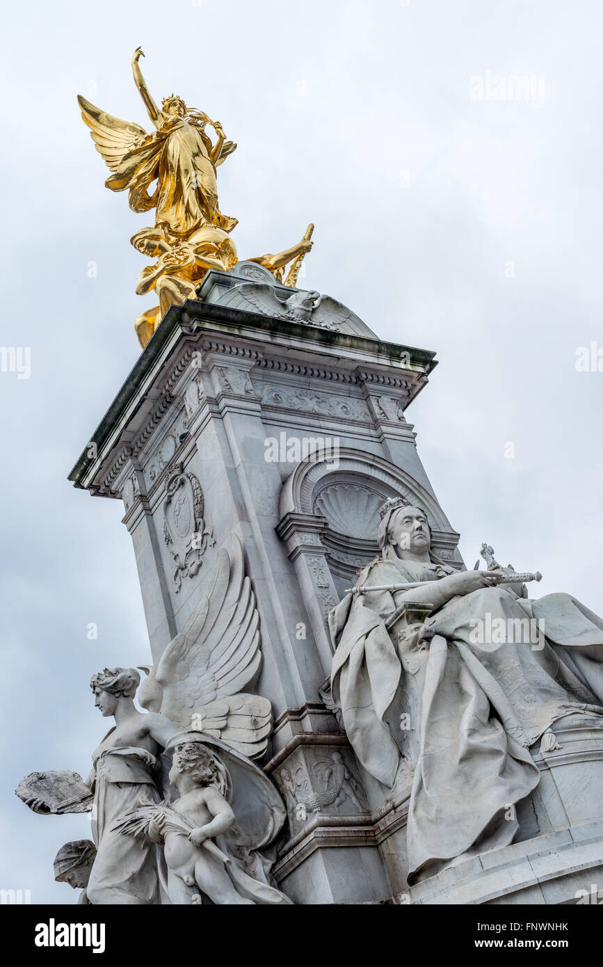 The victoria memorial monument hi-res stock photography and images - Alamy