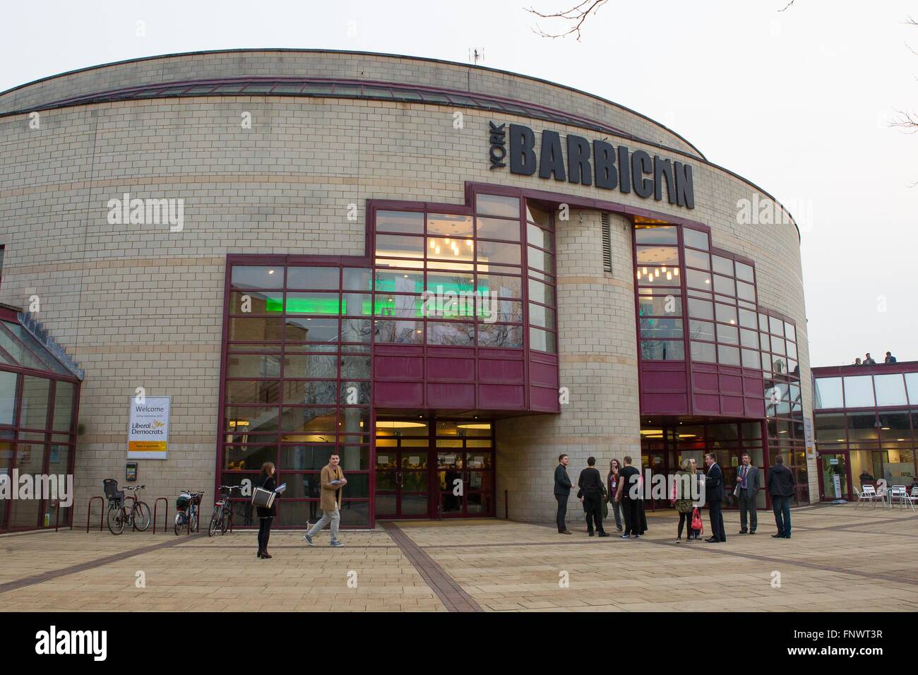 Yo10 hi-res stock photography and images - Alamy