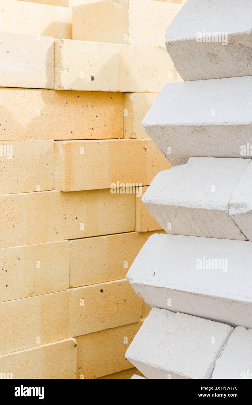 Bricks base building hi-res stock photography and images - Alamy