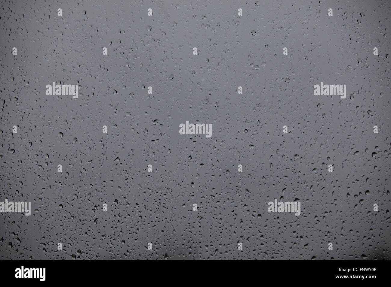 Raindrops window london hi-res stock photography and images - Alamy