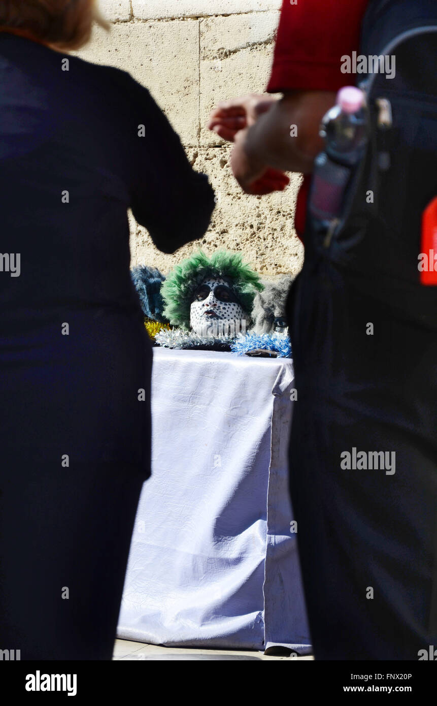 Professional busker hi-res stock photography and images - Alamy