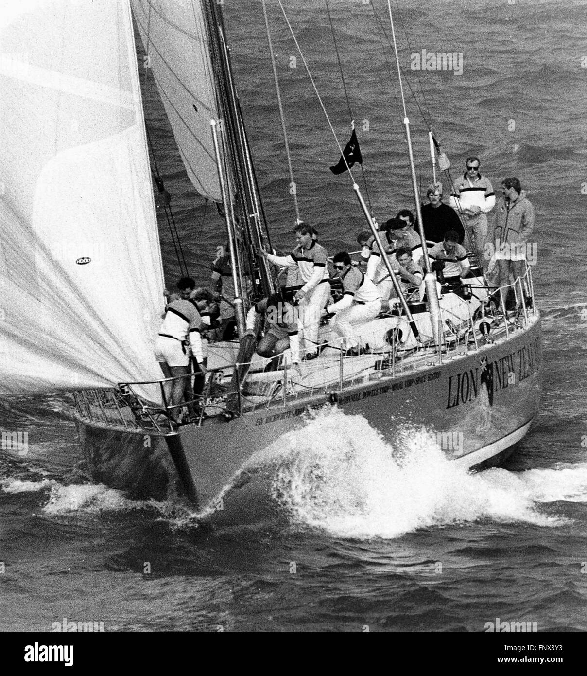 Whitbread round the world race 1985 hi-res stock photography and images ...