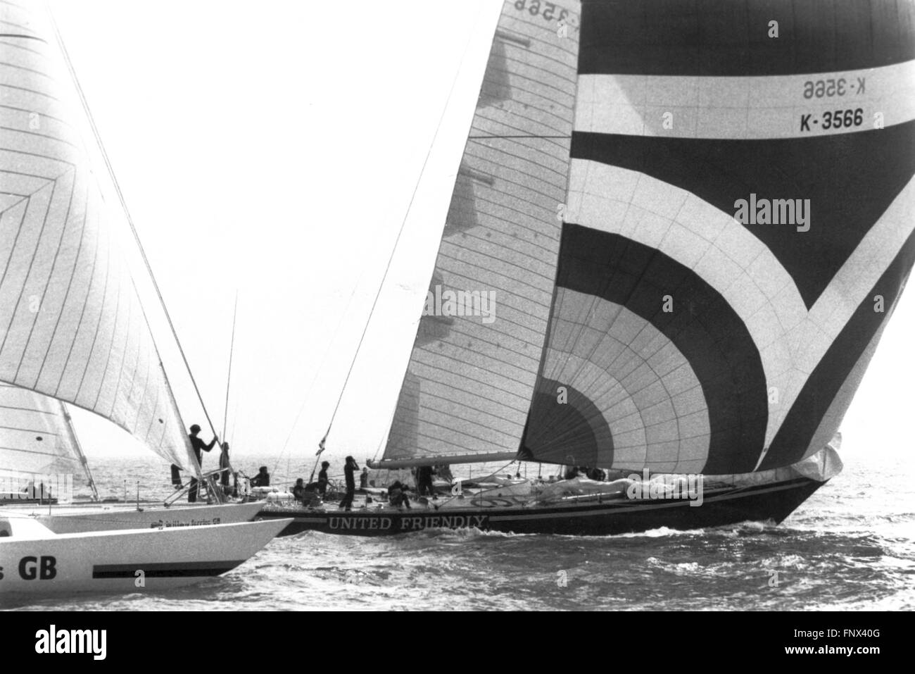 Chay blyth yachting hi-res stock photography and images - Alamy