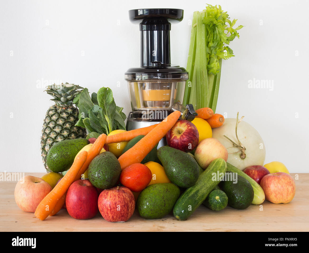 Juicer machine hi-res stock photography and images - Alamy