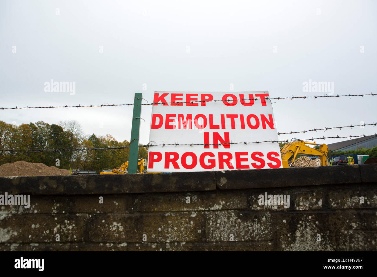 Demolition Sign Stock Photos & Demolition Sign Stock Images - Alamy