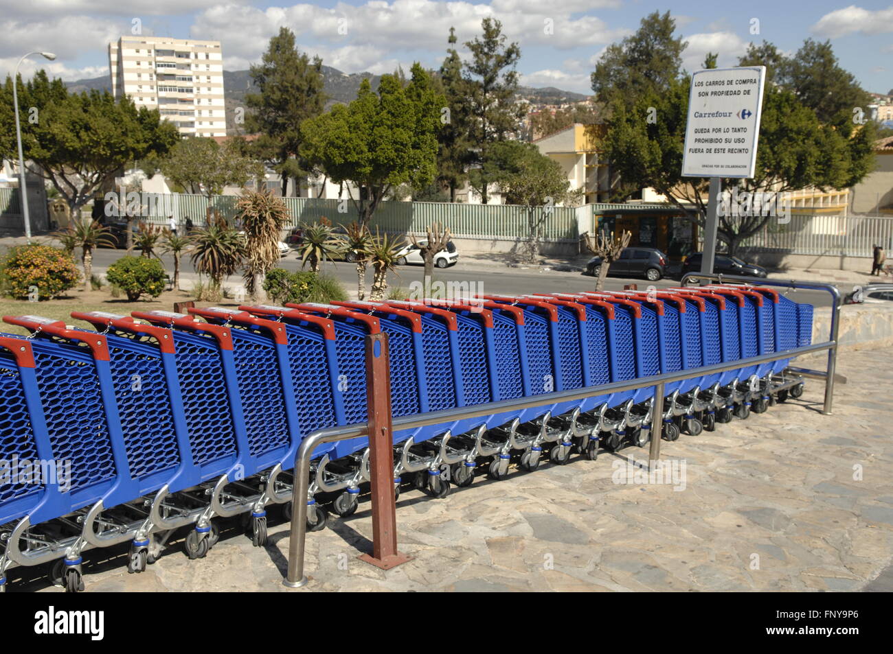 Carrefour supermarket trolleys hi-res stock photography and images - Alamy