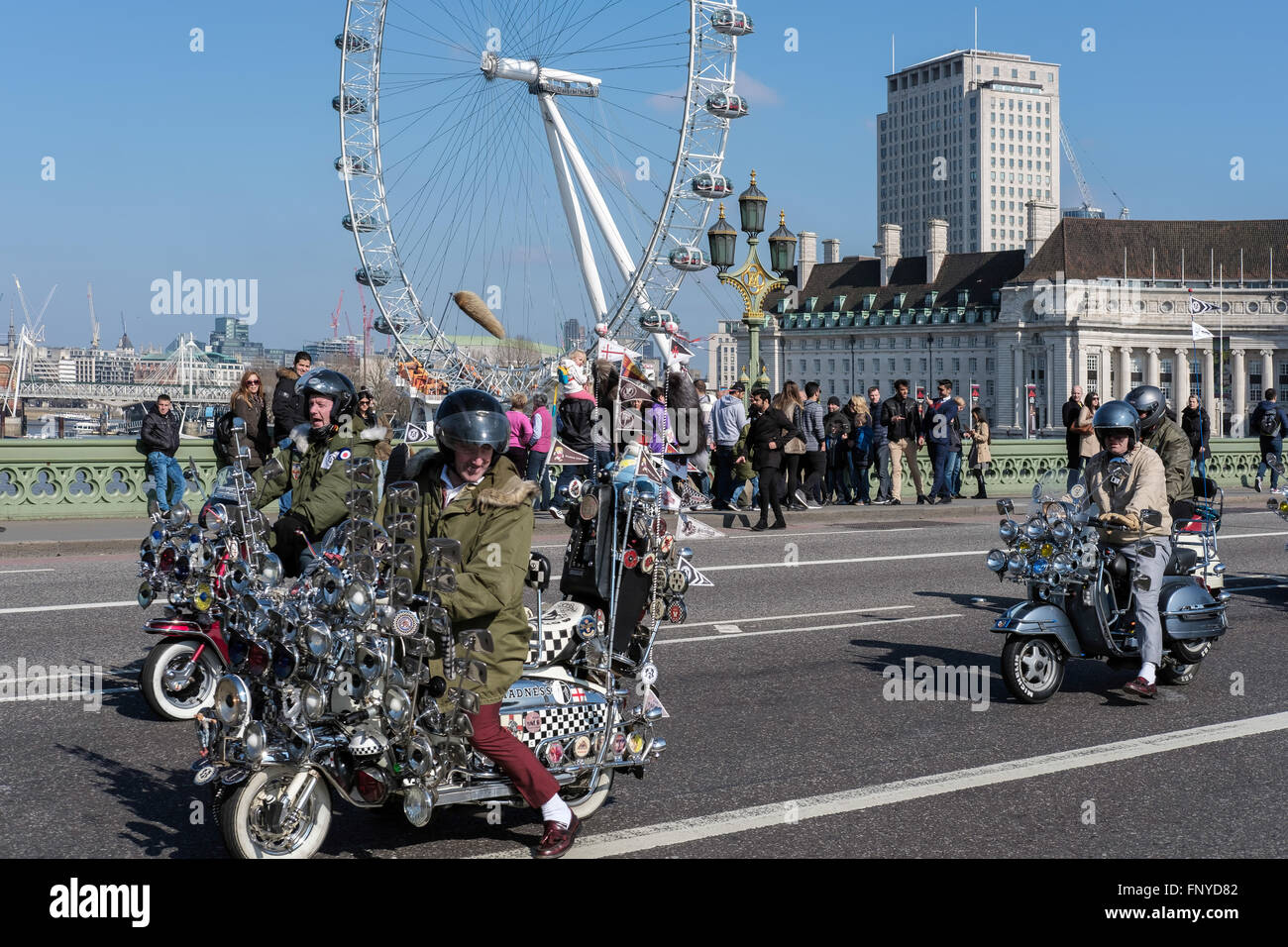 Mods britain hi-res stock photography and images - Alamy