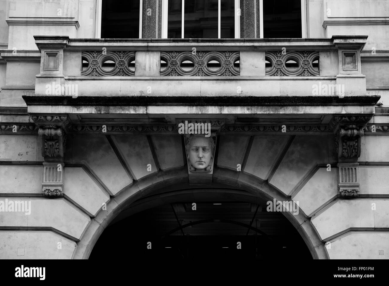 Arch keystone hi-res stock photography and images - Alamy