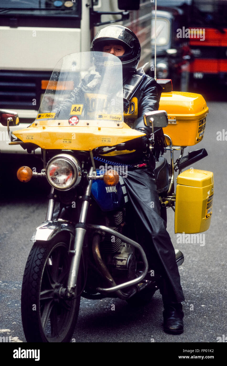 London 1980s hi-res stock photography and images - Alamy