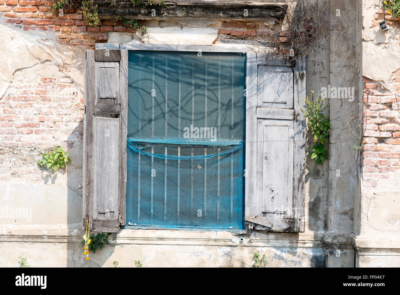 old window building texture and background Stock Photo - Alamy