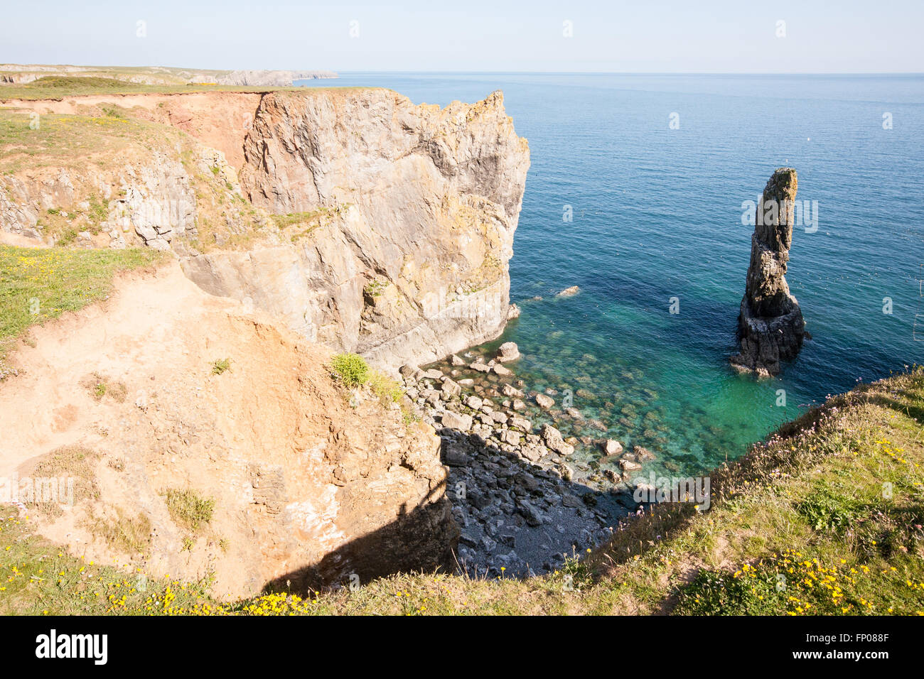 Rock stack with rock bridge hi-res stock photography and images - Alamy