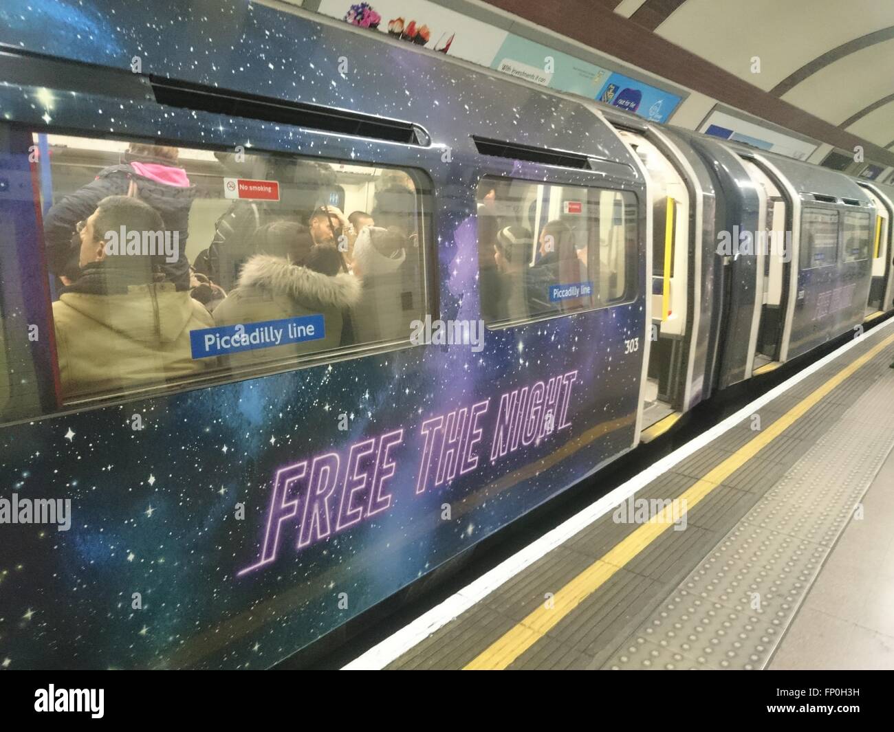 Tfl Uk Ad High Resolution Stock Photography and Images - Alamy