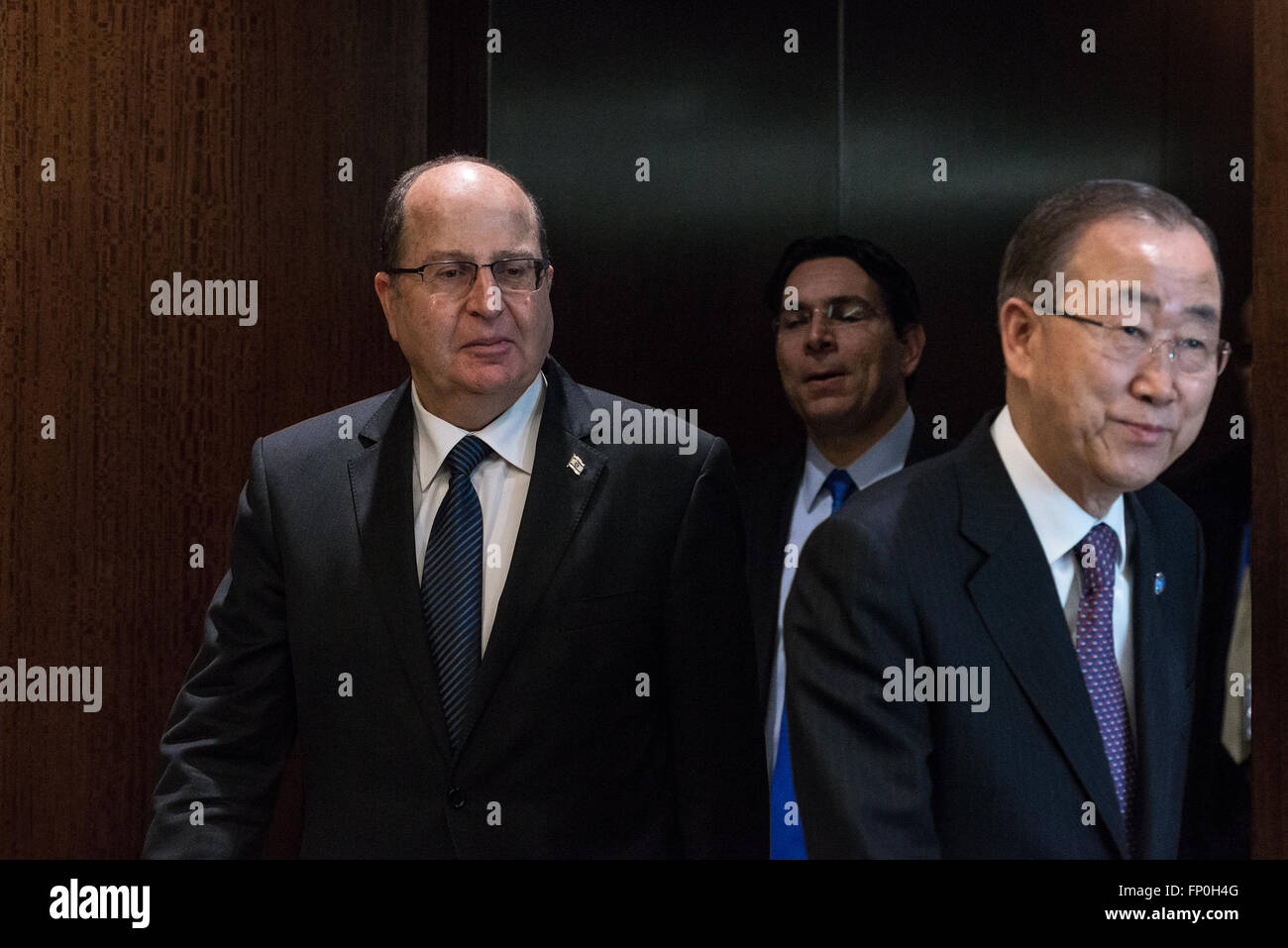 Moshe Ya'alon visits with Secretary-General Ban Ki-moon. Israeli ...