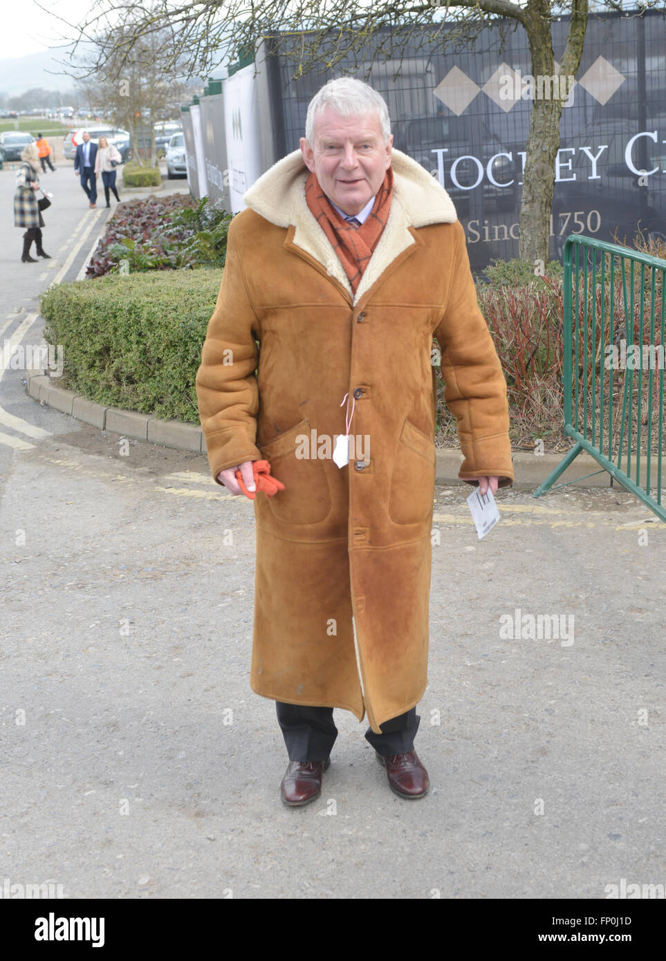 John motson hi-res stock photography and images - Alamy