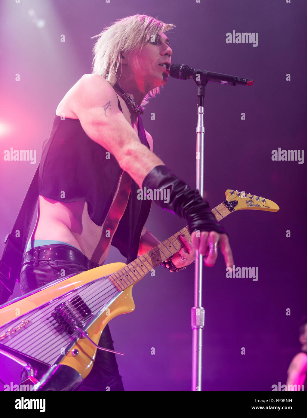 Marianas trench band hi-res stock photography and images - Alamy