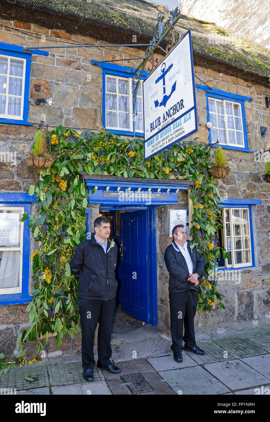 The blue anchor, helston, cornwall hi-res stock photography and images ...
