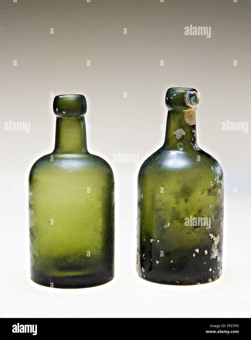 Green Glass Bottle Stock Photo - Alamy