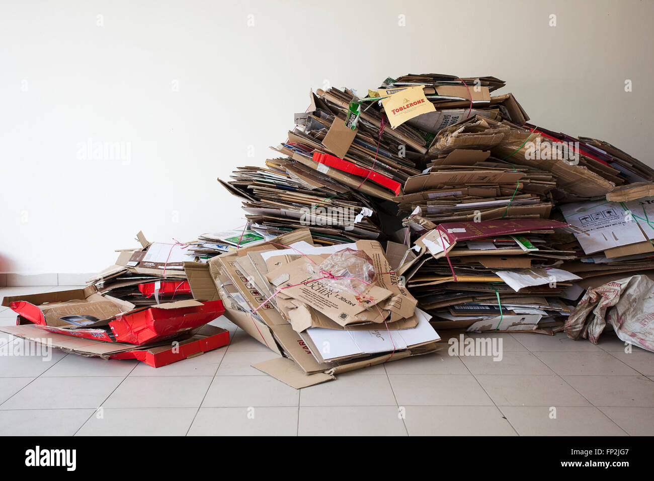 Flattened cardboard boxes hi-res stock photography and images - Alamy