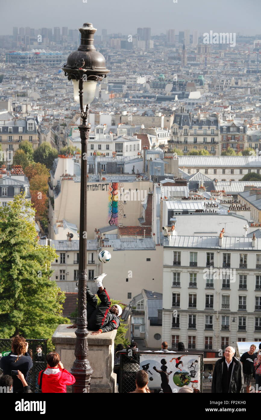 Gas lamps in paris hi-res stock photography and images - Alamy
