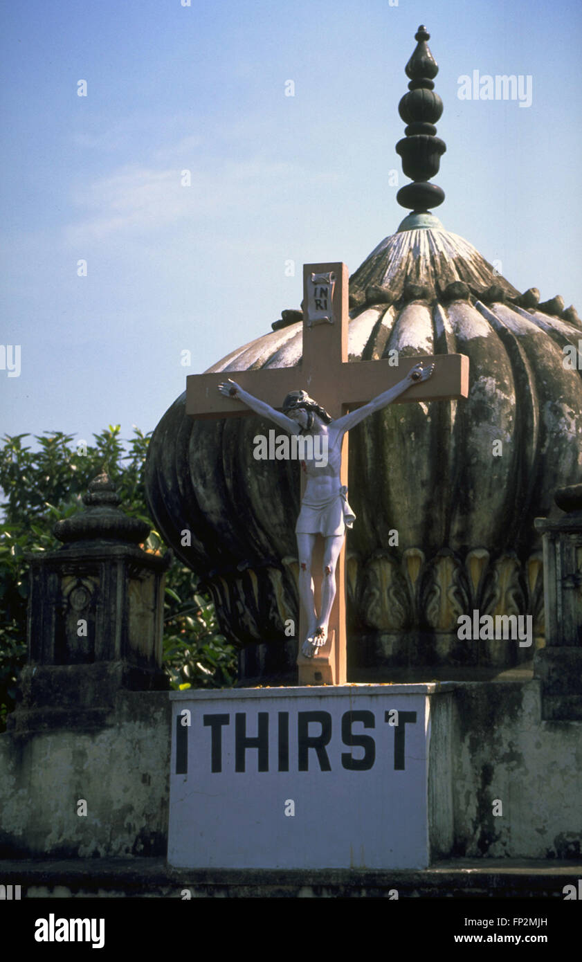 Statue of Jesus with the words 'I Thirst' on roof of home for the dying ...